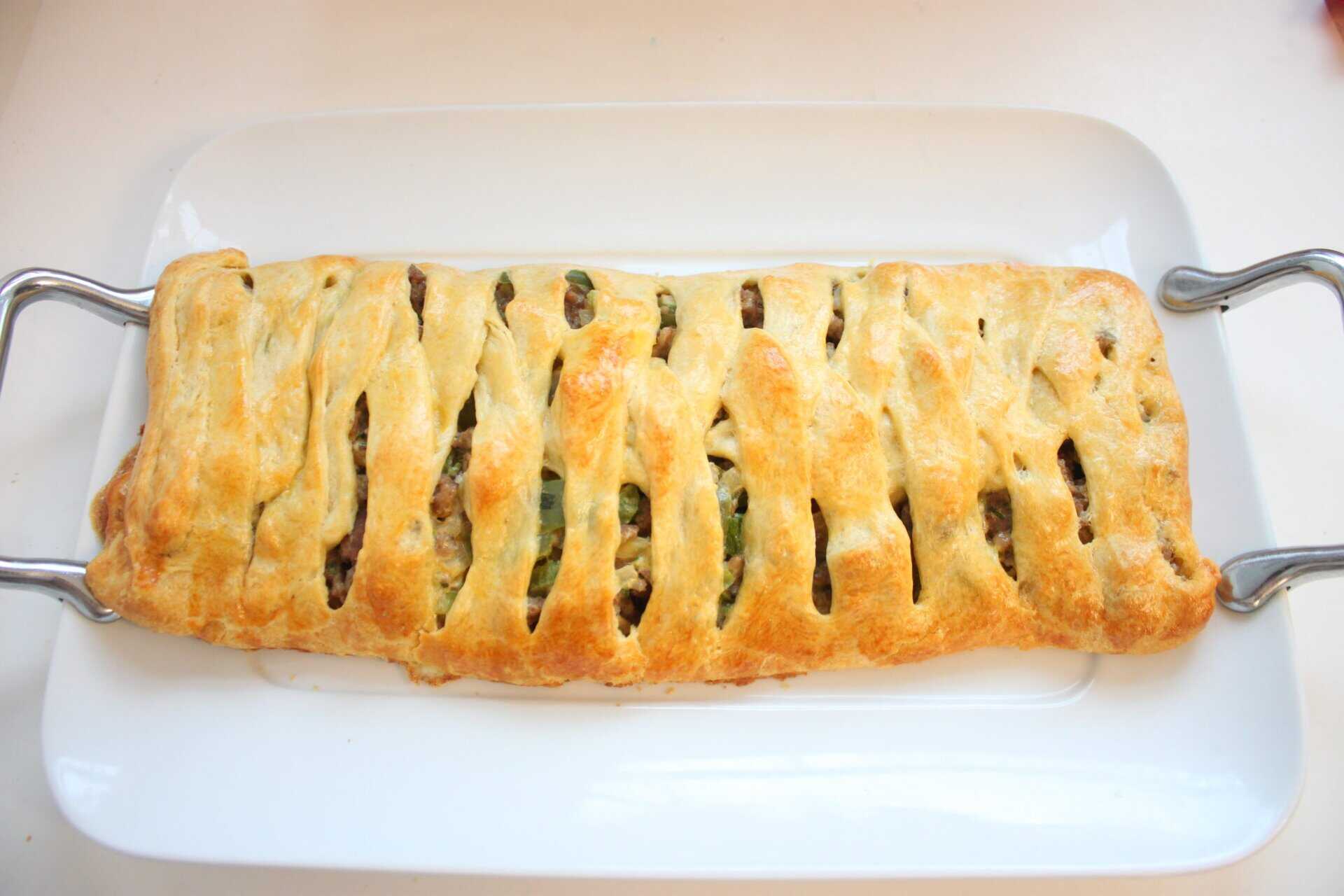 Savory Sausage Breakfast Braid Recipe for Breakfast or Dinner - Heidi's ...